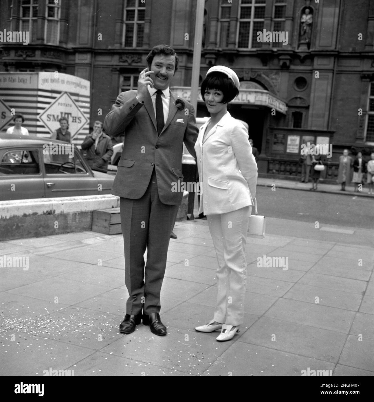 Actress Amanda Barrie and actor Robin Hunter are seen after their wedding at Caxton Town Hall in ...
