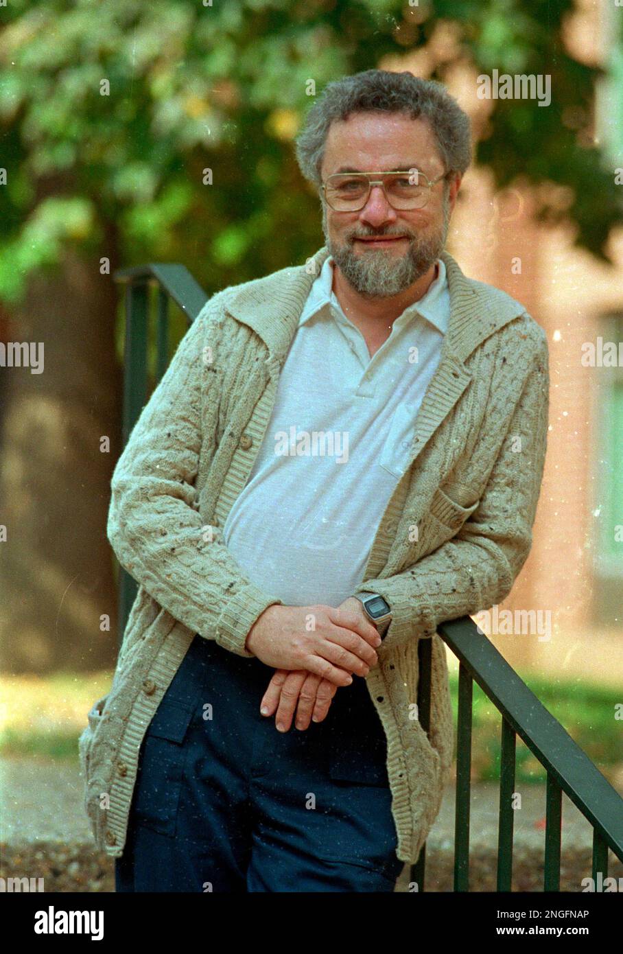 Adrian Cronauer, who was a disc jockey at the Saigon-based Dawn Buster ...