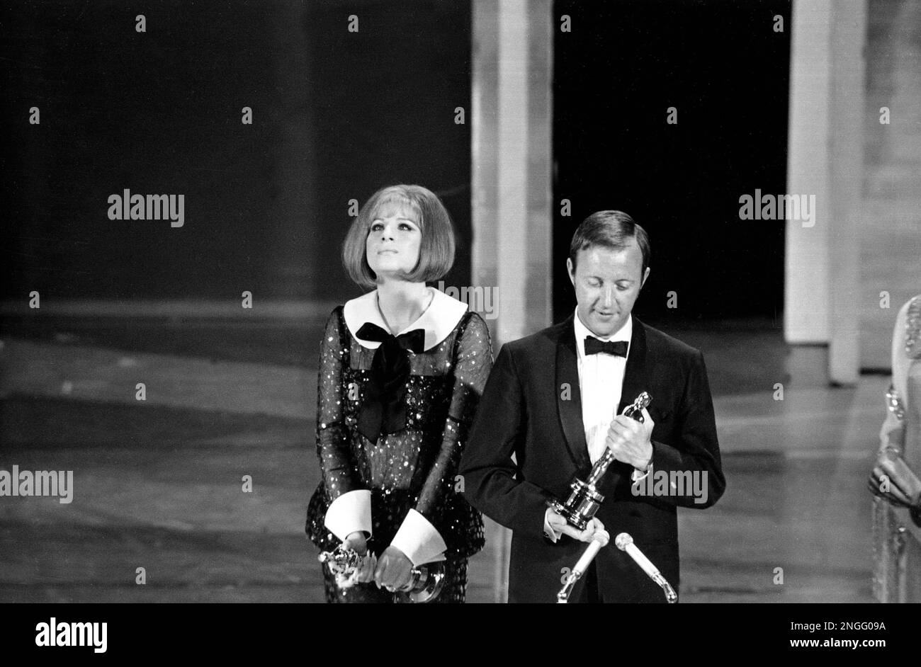Best actress Oscar winner Barbra Streisand stands beside British ...