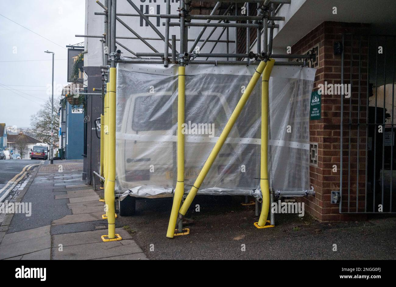 Quirky scaffold hi-res stock photography and images - Alamy