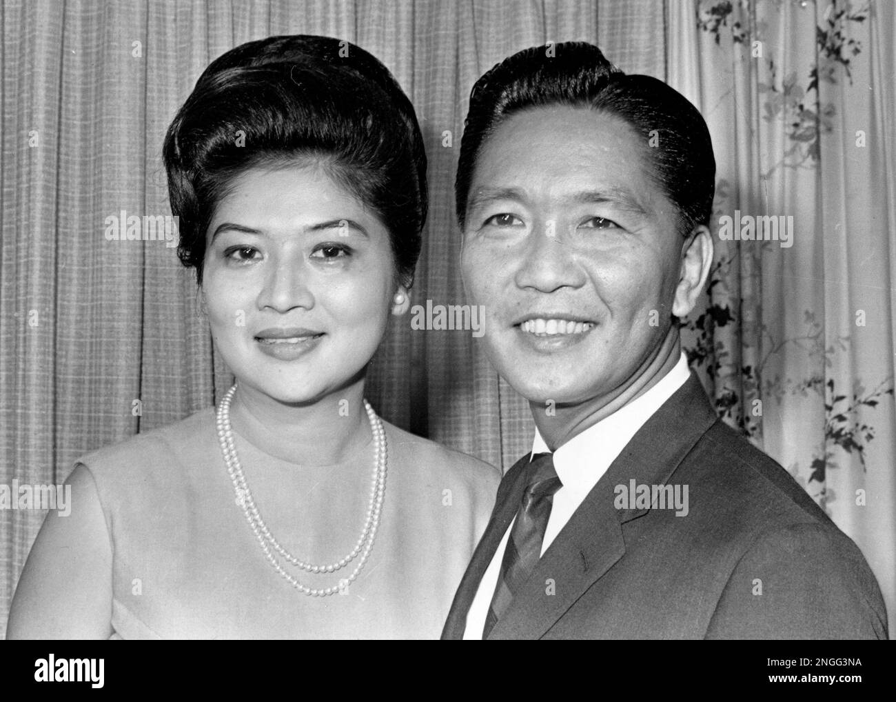 Ferdinand And Imelda Marcos New Philippine President Marcos Jr Eyes