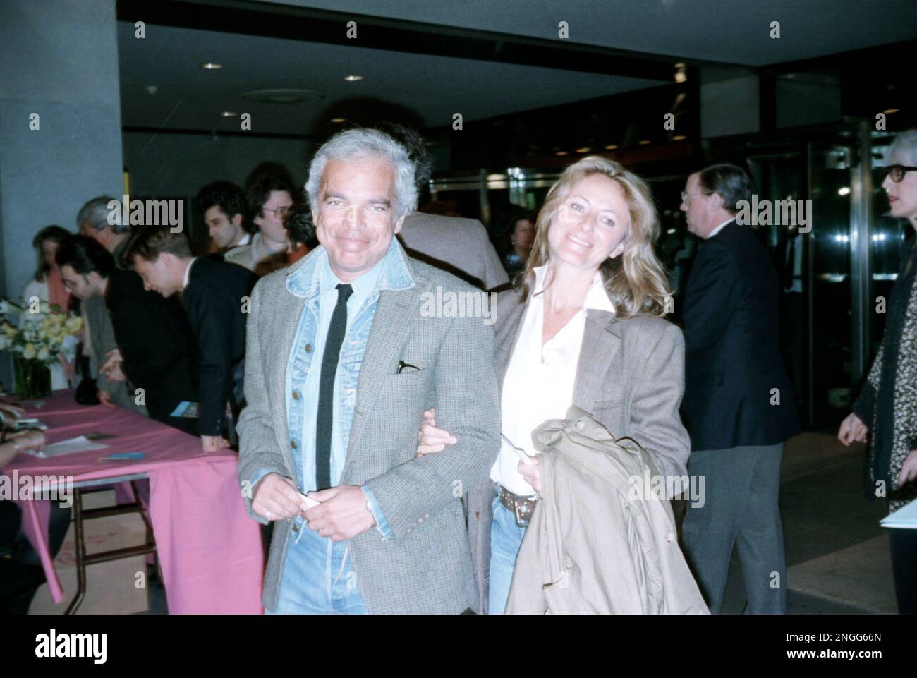 Fashion designer Ralph Lauren and his wife, Ricky, enter the Museum of ...