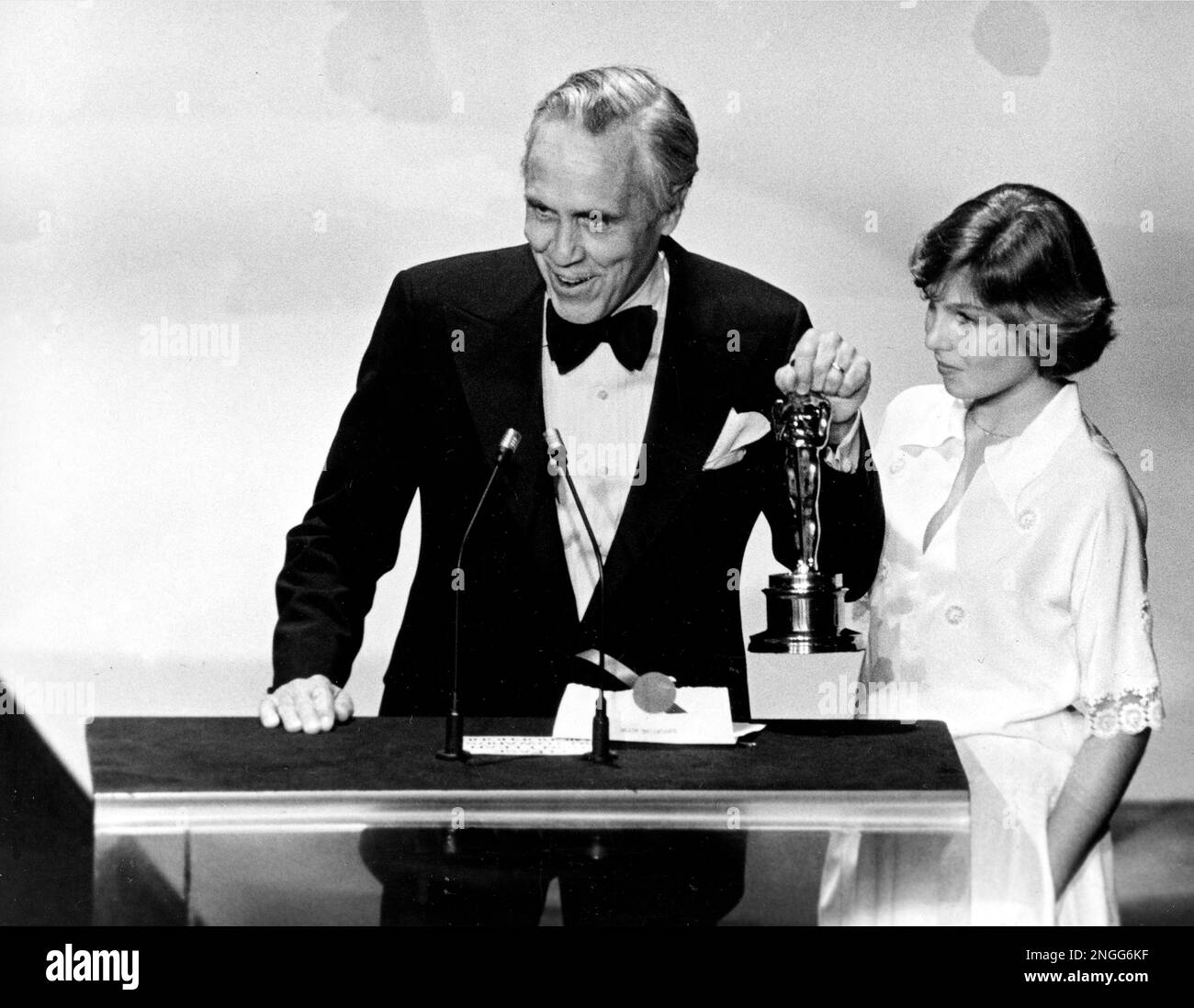 Jason Robards accepts the best supporting actor award presented by ...
