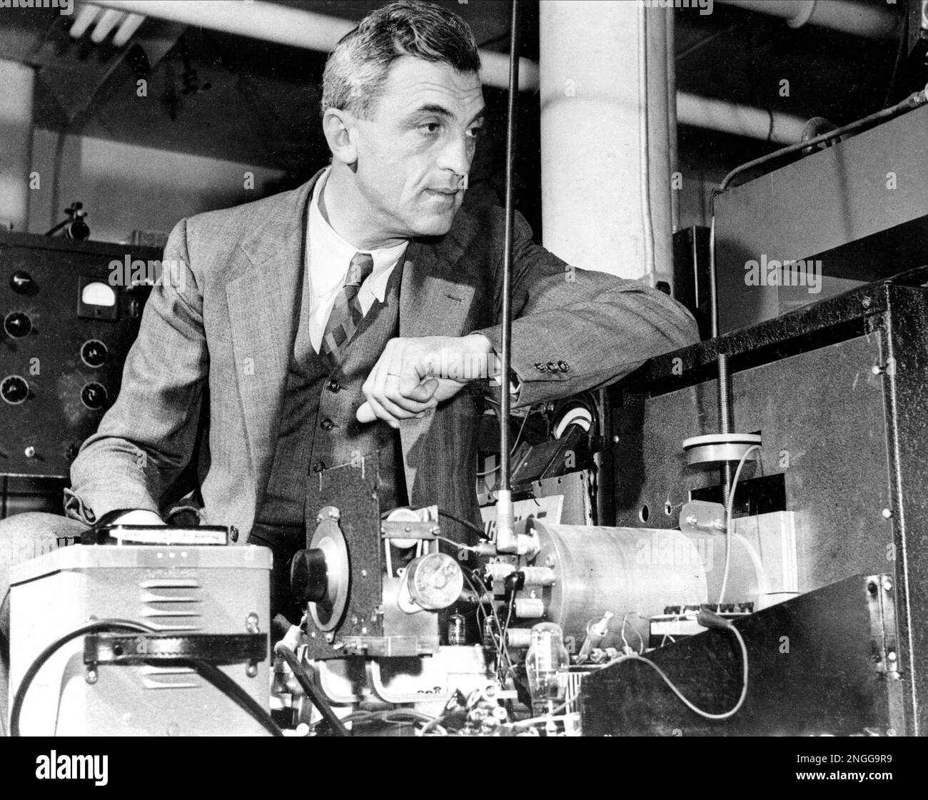 Dr. Felix Bloch, Stamford University professor of Physics, is shown in ...