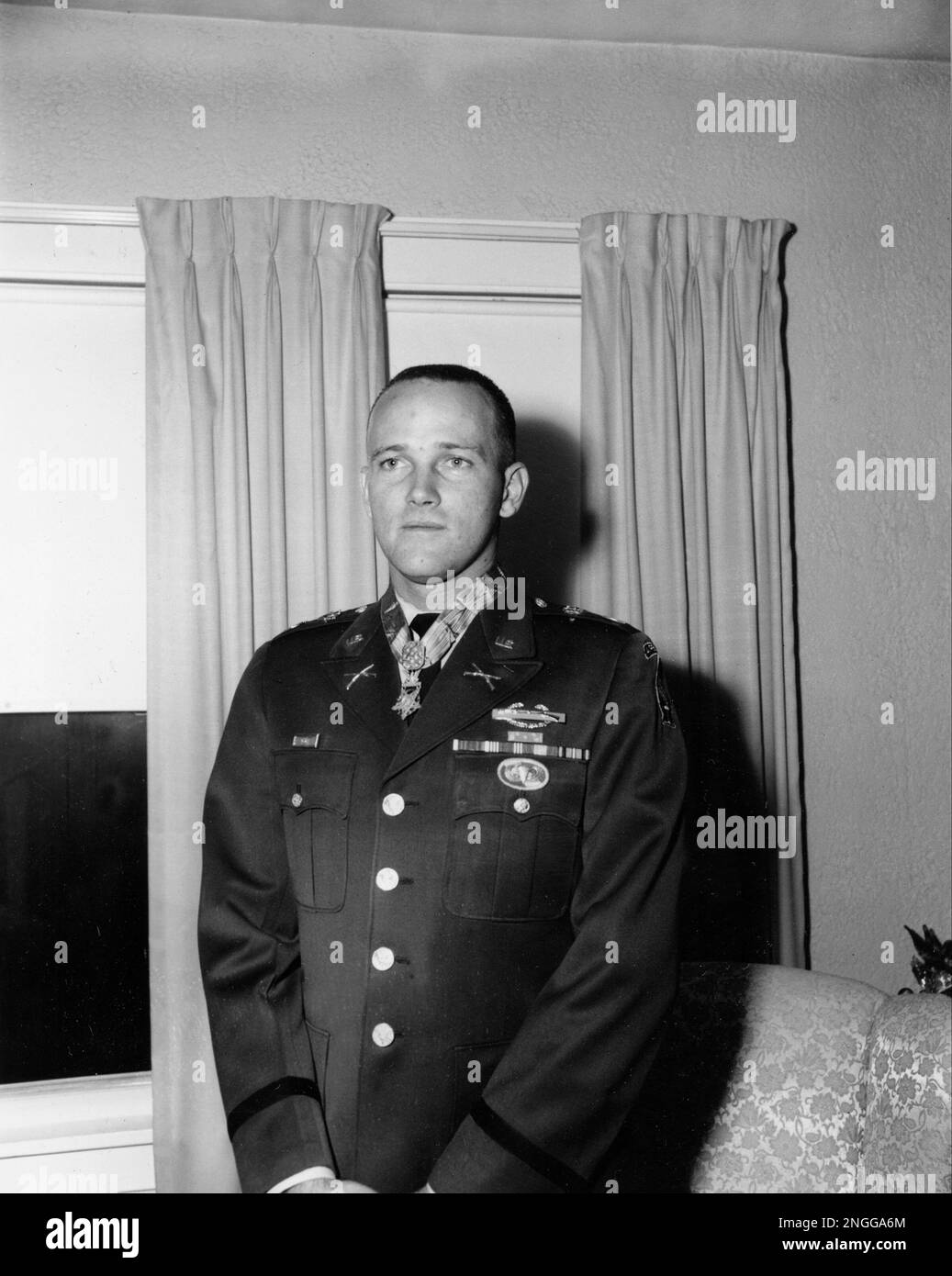 Major Roger H.C. Donlon of Saugerties, N.Y., wears his Medal of Honor ...