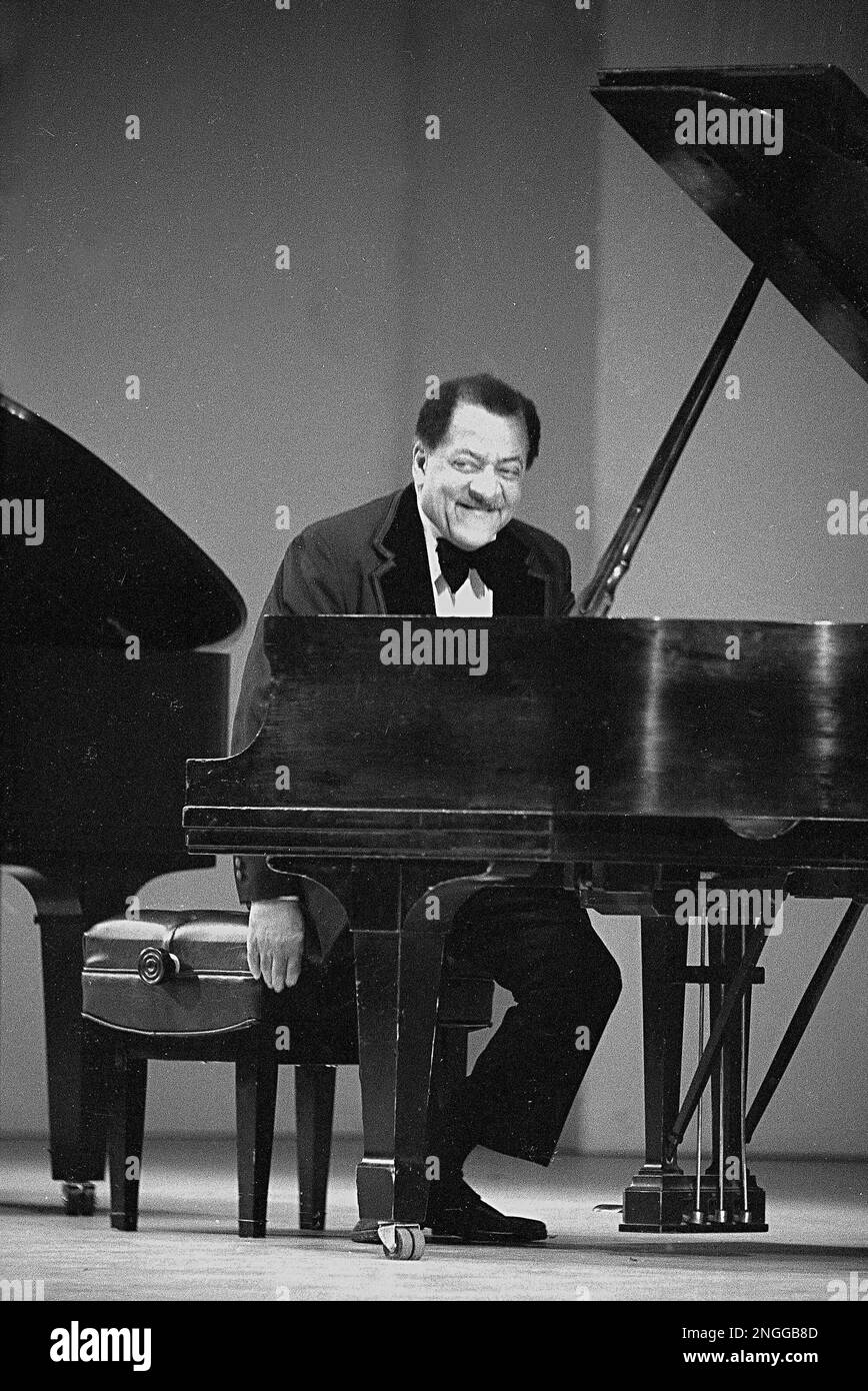 Pianist Teddy Wilson performs during a tribute to Errol Garner at the ...