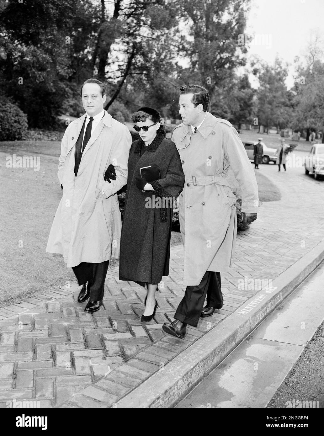 Judy Garland leaves the Little Church of Flowers in Forest Lawn ...