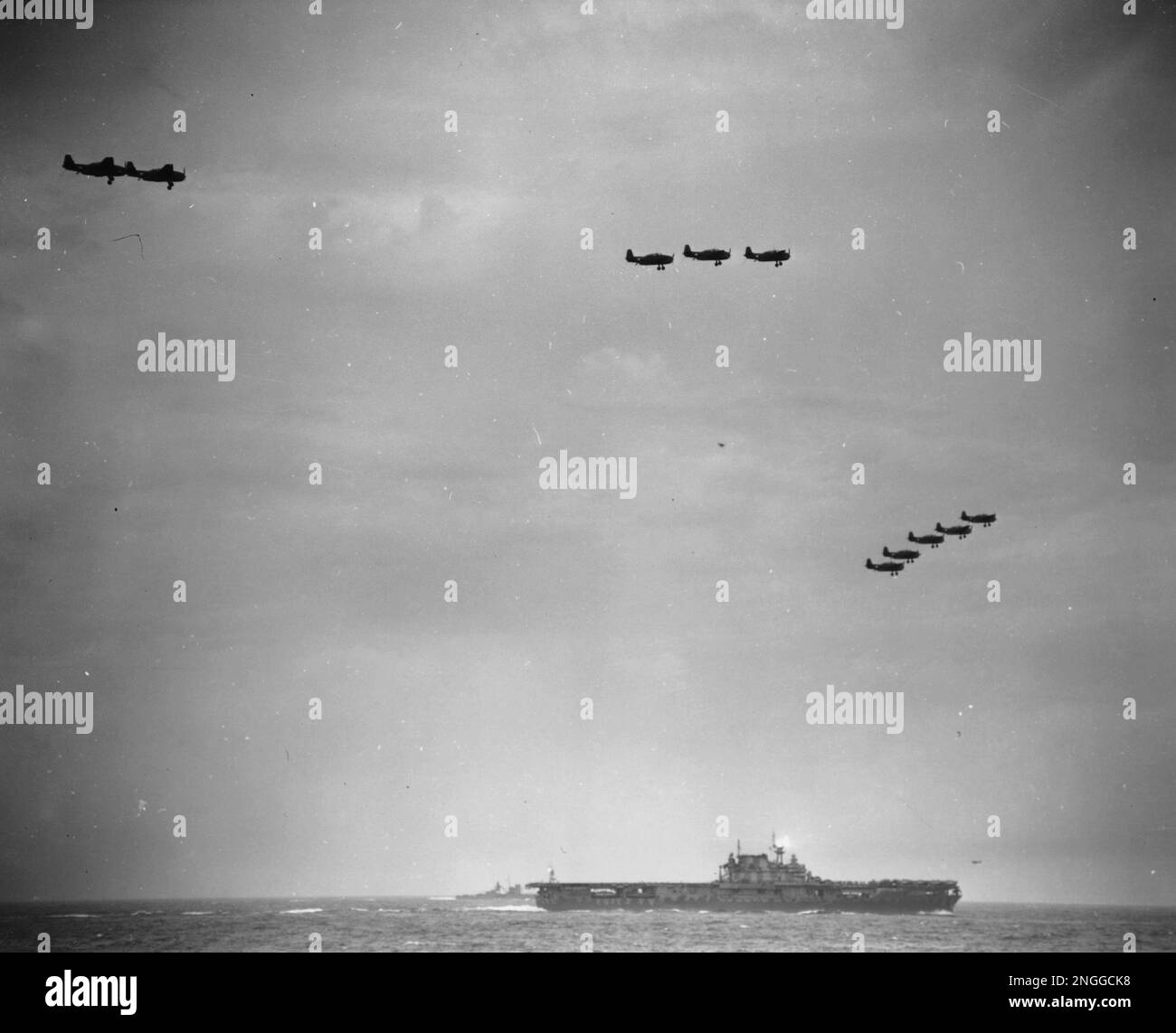U.S. carrier-based torpedo planes return from an air raid on Japanese ...
