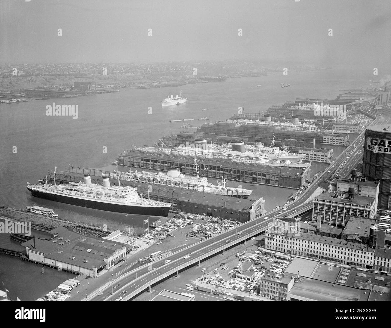 More than 9,500 passengers arrived or departed in a period of five ...