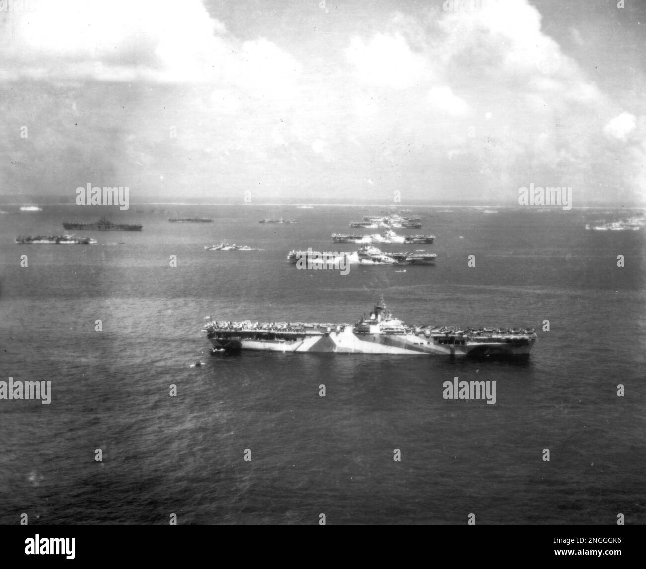 Several battleships of the U.S. Navy fighting fleet are gathered in the ...