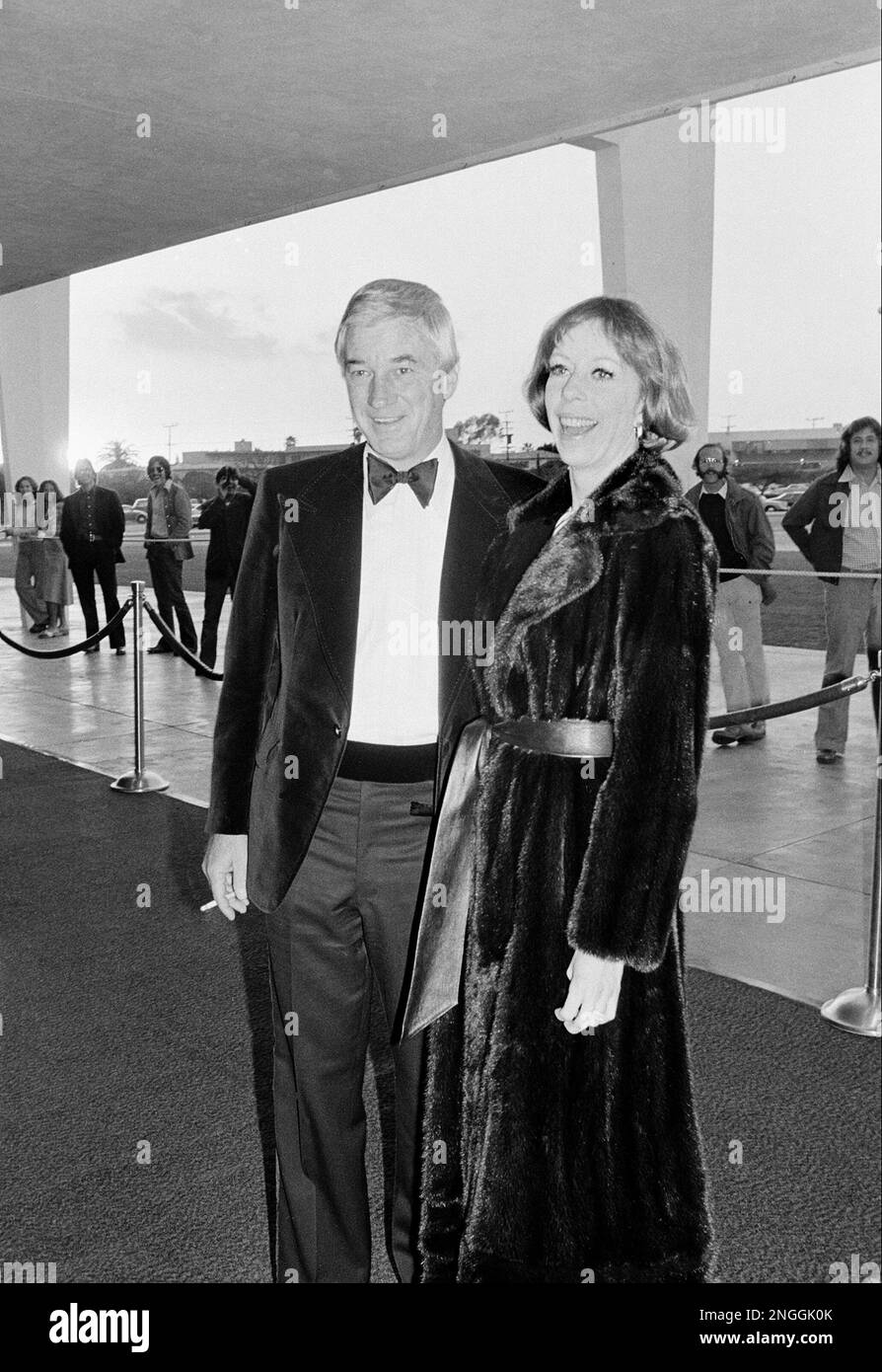Comedy star Carol Burnett, with husband and producer Joe Hamilton ...