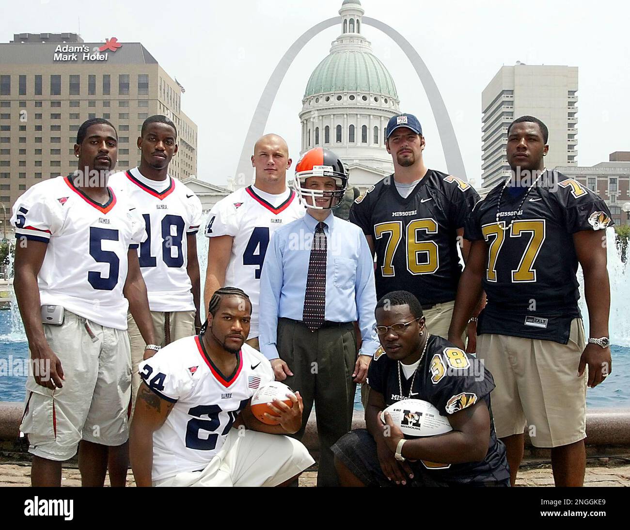 Illinois' Christian Morton (5), Walter Young (18), Carey Davis (24) and ...
