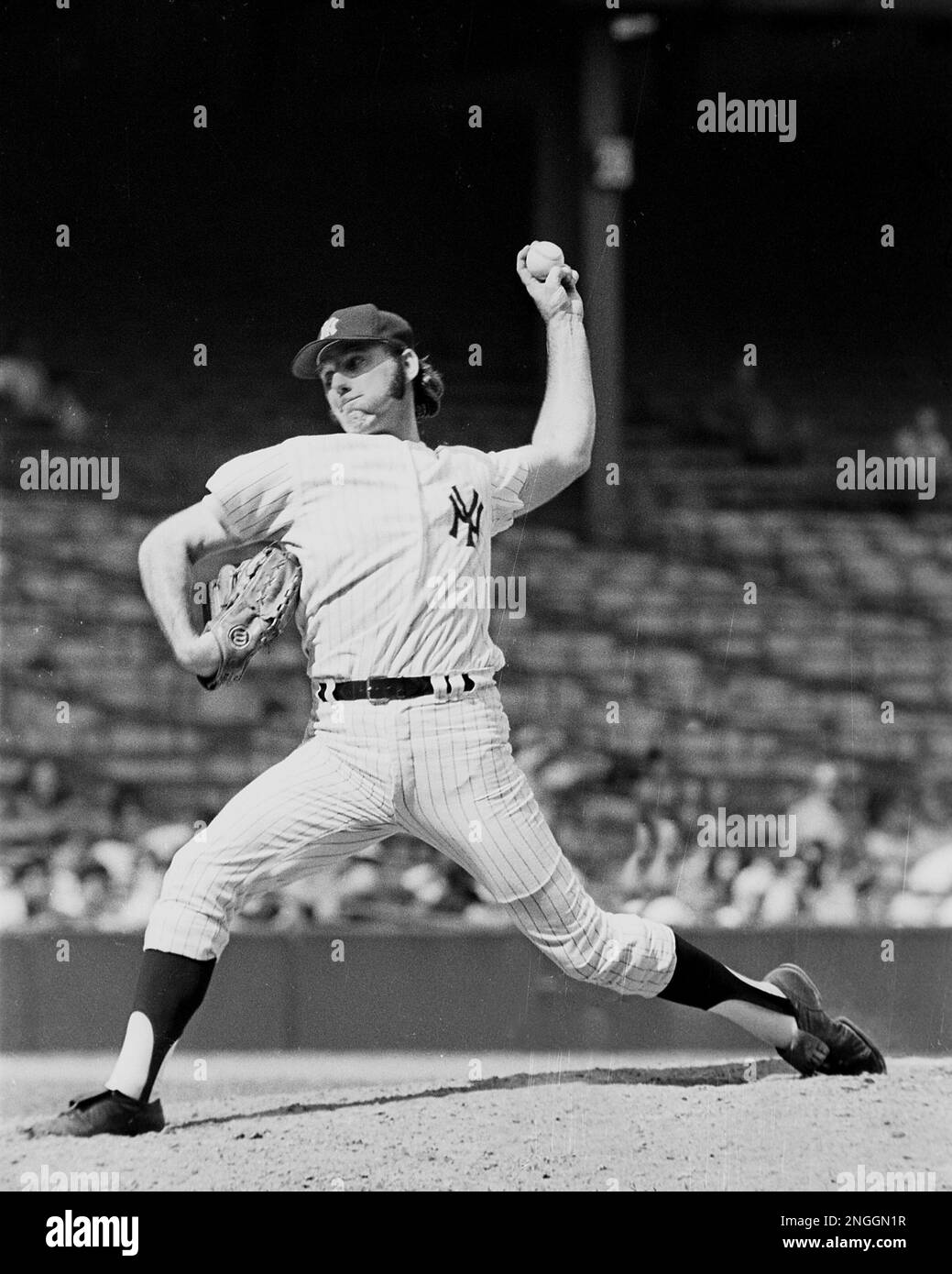 New York Yankees relief pitcher Sparky Lyle is shown in action during ...