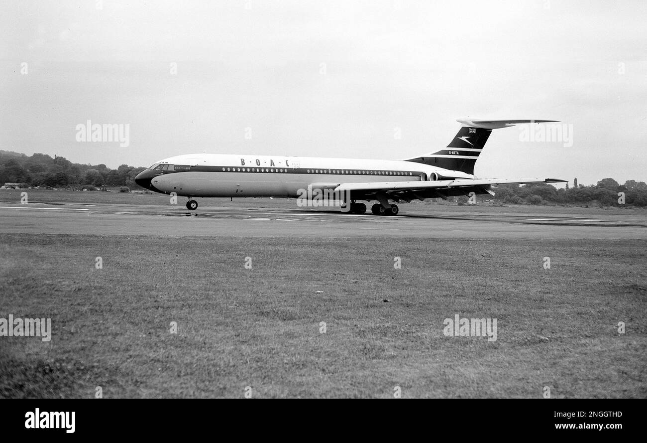 British Overseas Airways Company (BOAC) Vickers VC-10, the newest and ...