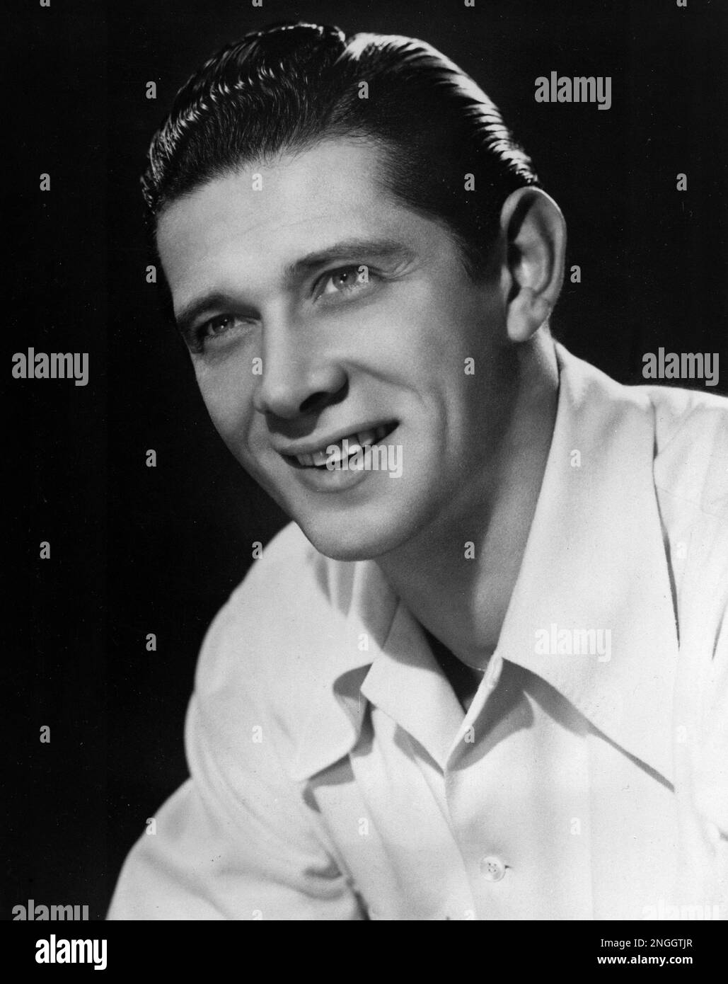 Jan Murray, entertainer and quiz game-show host of "Go Lucky" is shown ...