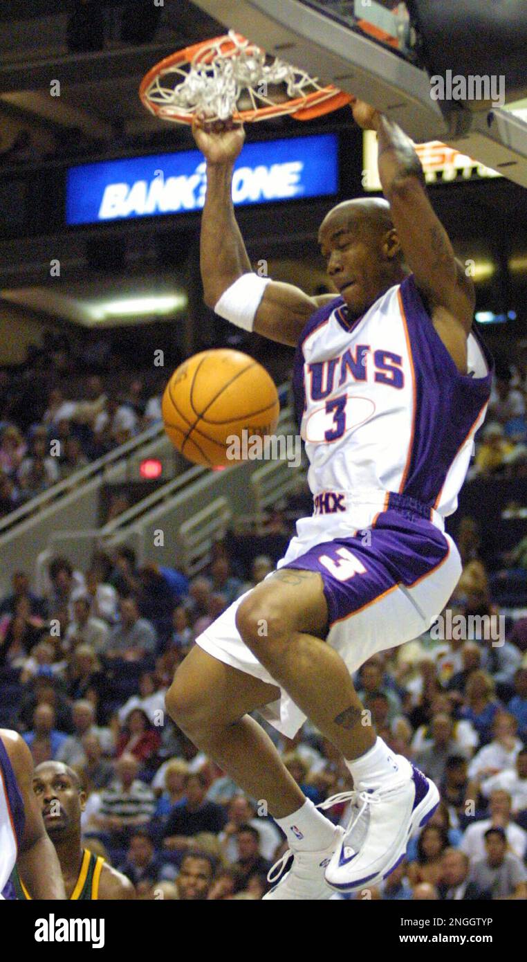 Phoenix Suns' Stephon Marbury (3) slam dunks as Seattle SuperSonics ...