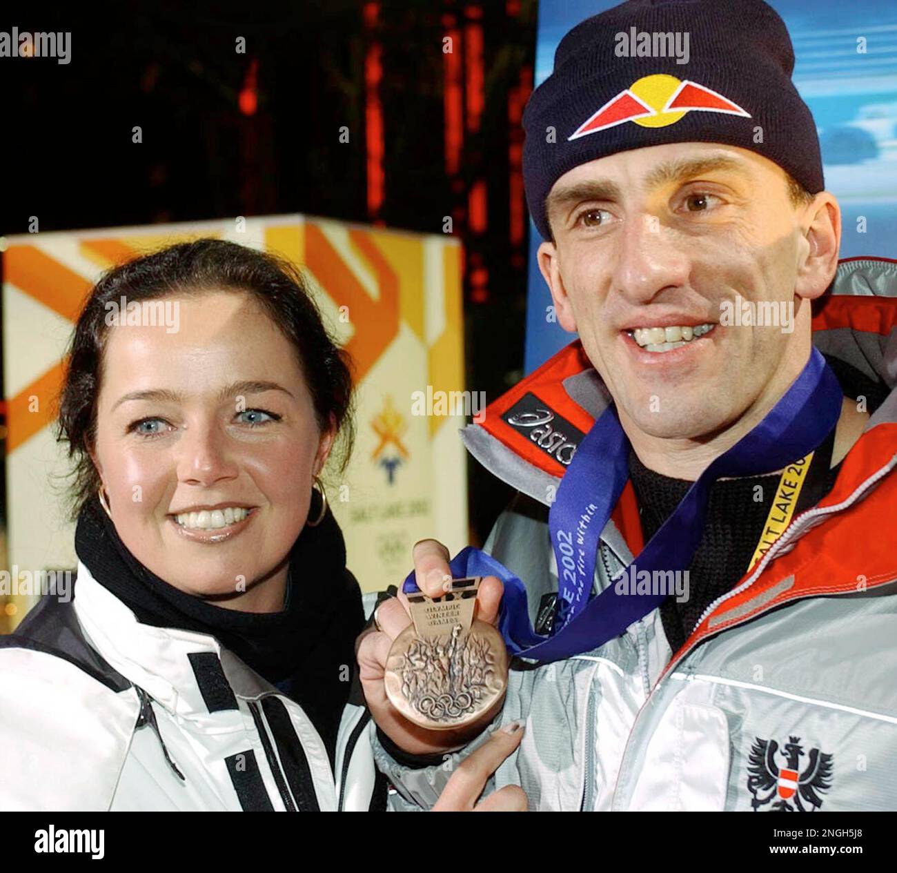 Bronzemedaillengewinner bei den Olympischen Spielen in Salt Lake City ...