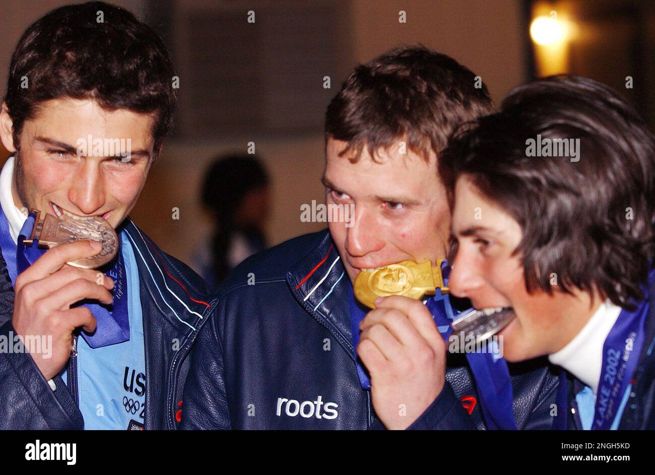 The three American medalists in men's halfpipe snowboarding, gold ...
