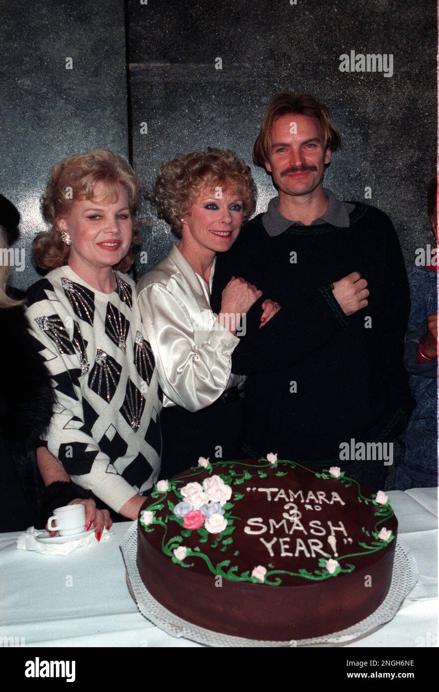 Elke Sommer, center, making her New York stage debut, poses with ...