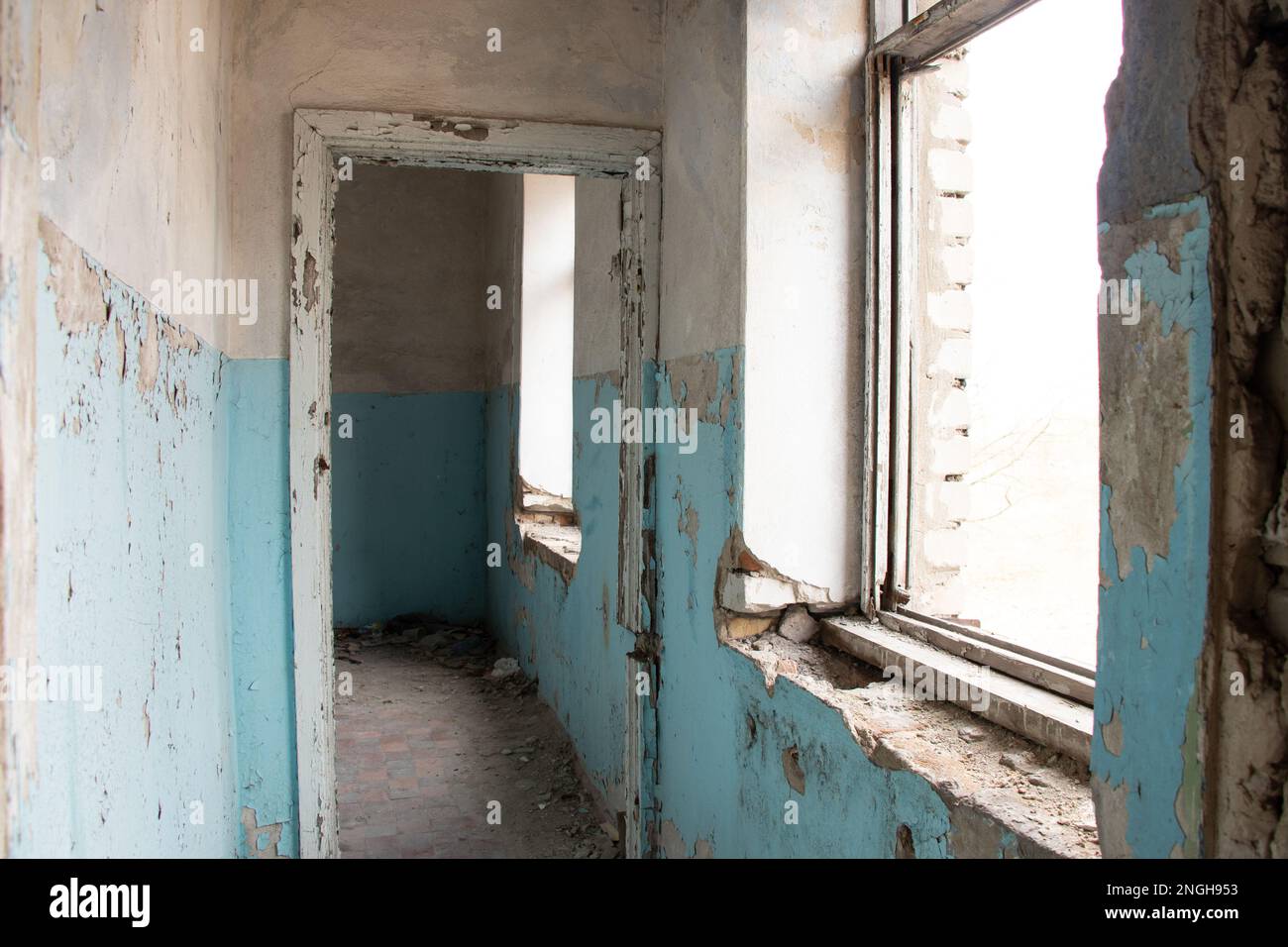 old abandoned unfinished building, abandoned house Stock Photo - Alamy