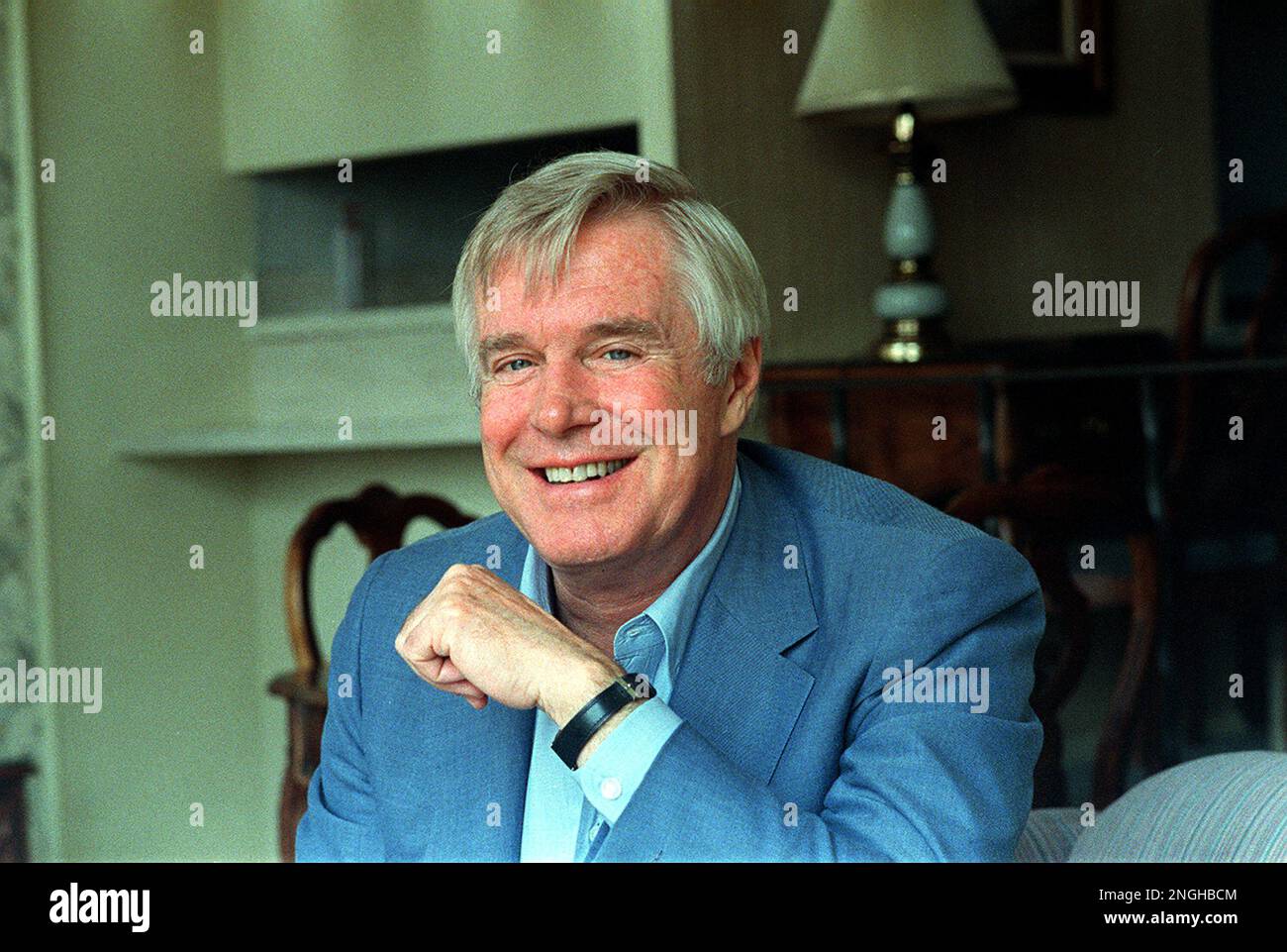 Actor George Peppard is shown in Chicago, Ill., on Aug. 5, 1988. (AP ...