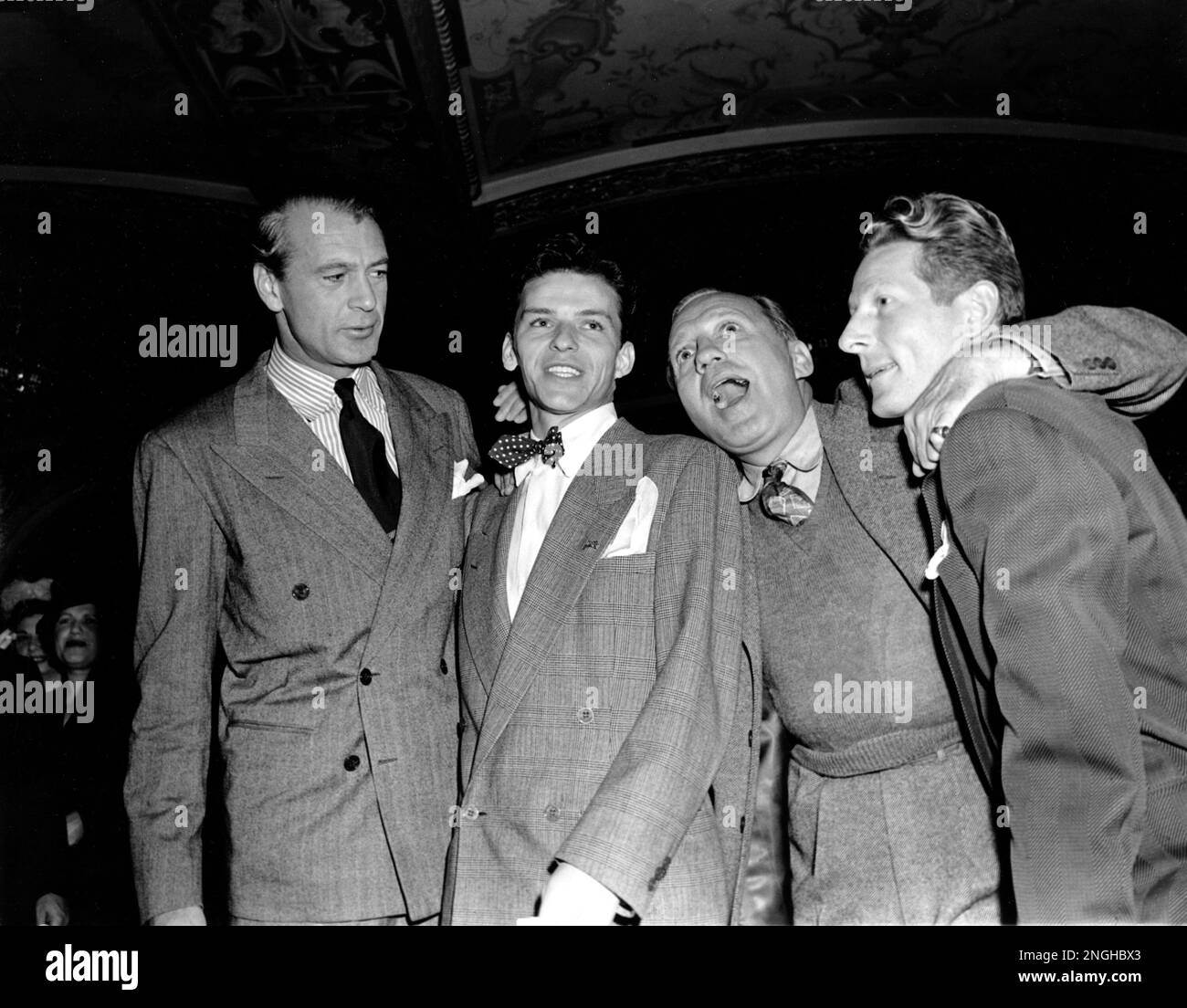 Gary Cooper, Frank Sinatra, Jack Benny and Danny Kaye sing at a ...