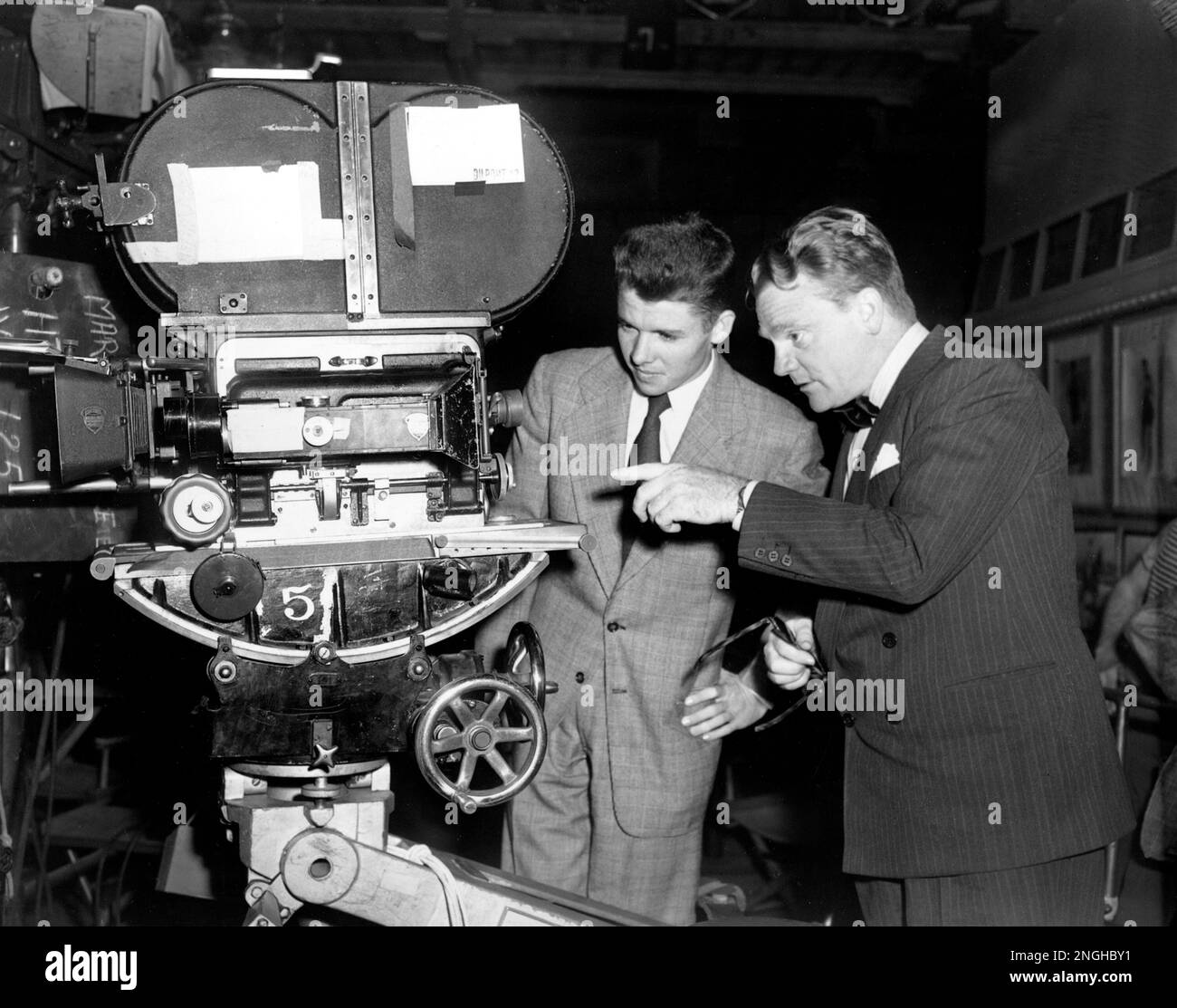 Actor James Cagney explains the intricacies of a motion picture camera ...