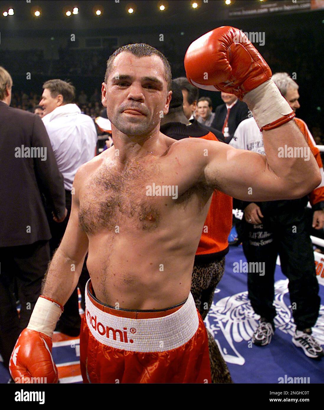 German boxer Sven Ottke celebrates his victory by knockout in the 10th ...
