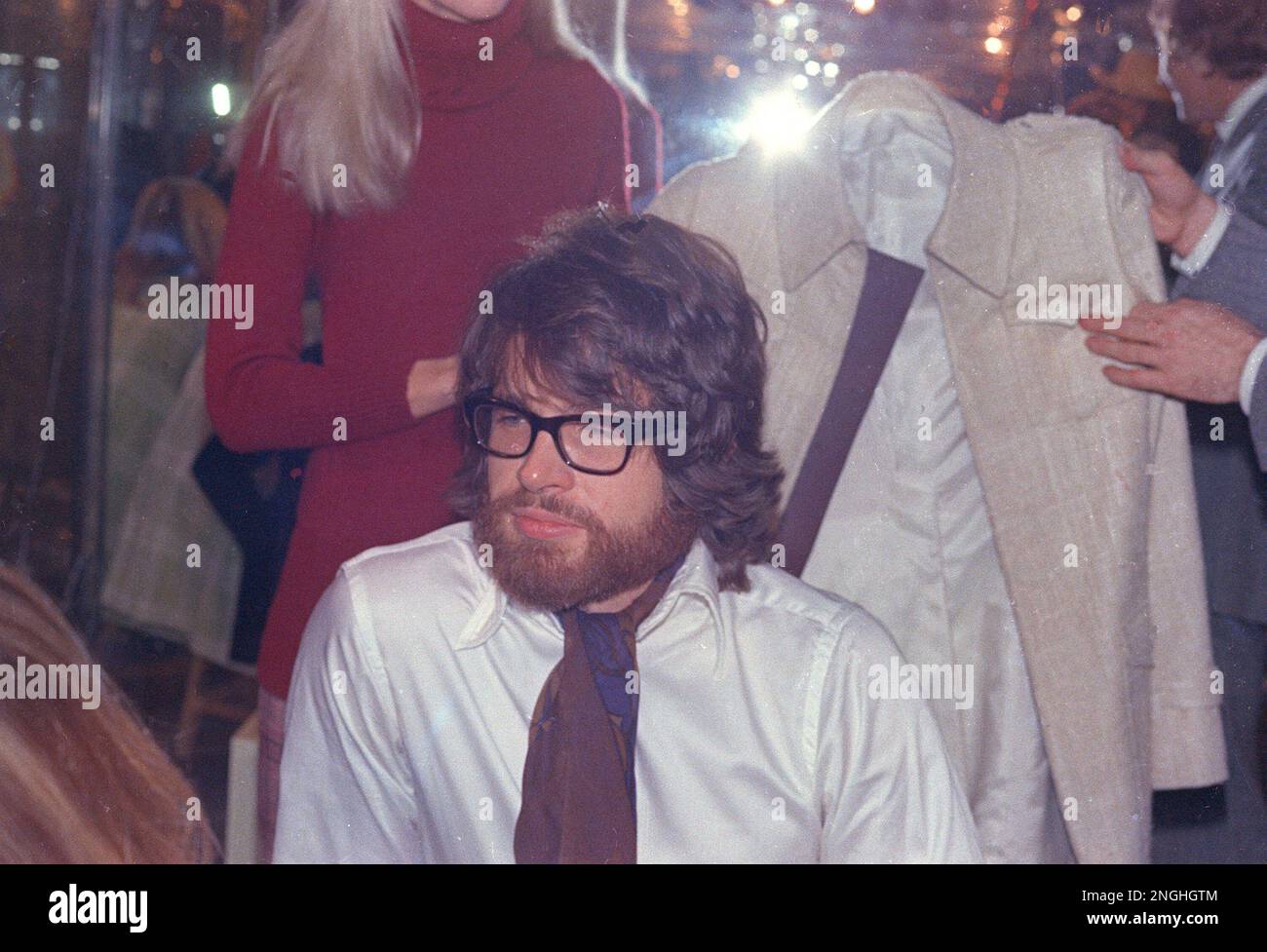 American actor Warren Beatty is shown at couturier Ted Lapidus where he ...