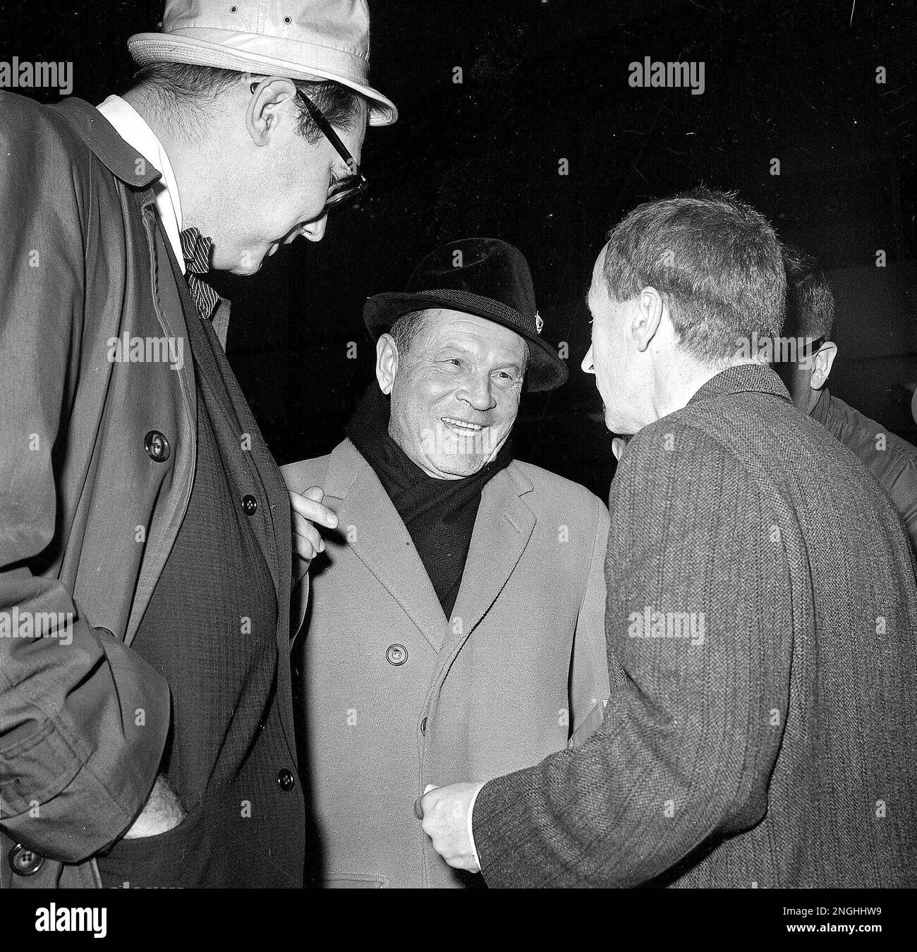 Kurt Frings, agent for actress Elizabeth Taylor and her husband, Eddie ...