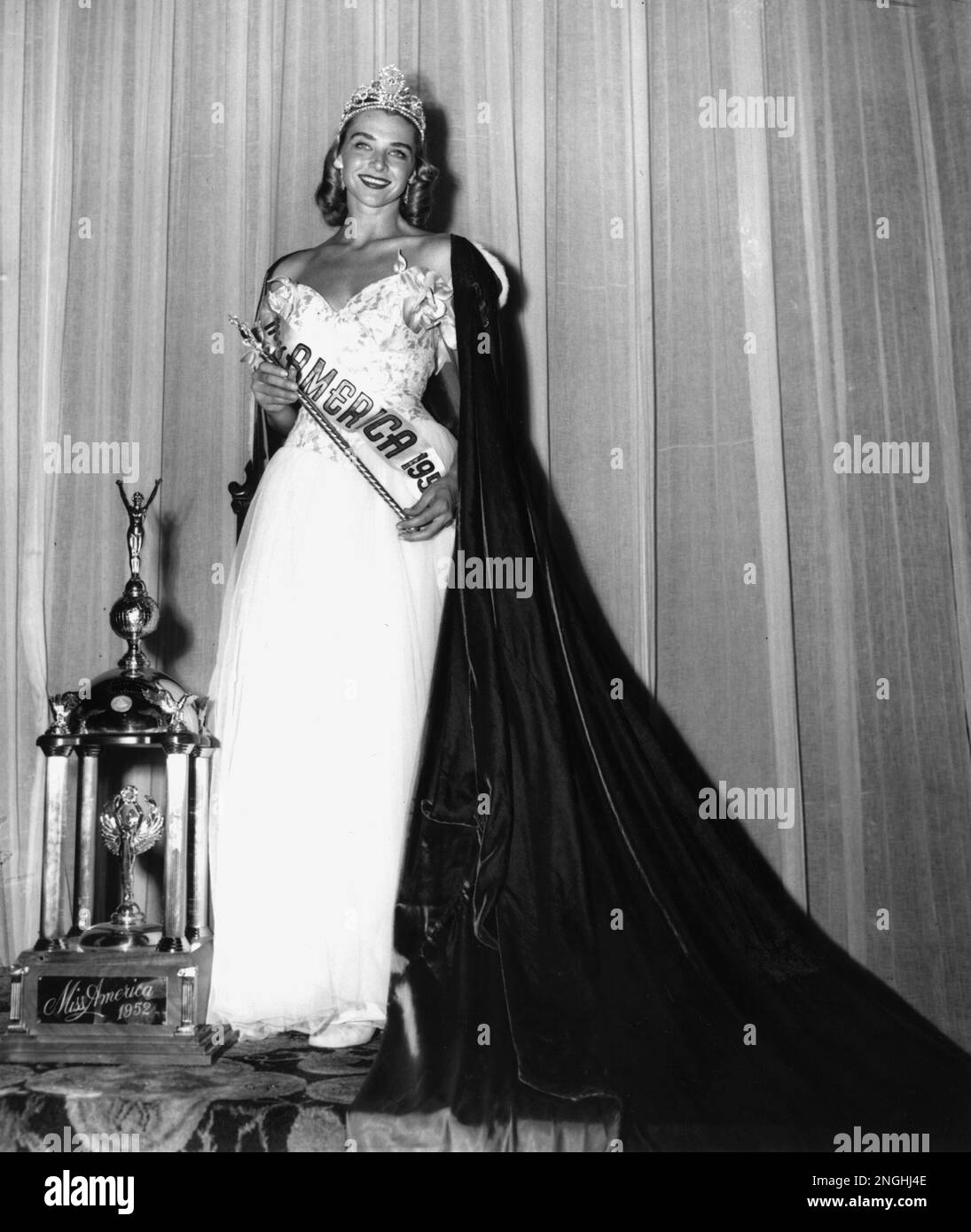 Colleen Kay Hutchins, 25, Salt Lake City, Utah, poses with her trophy ...