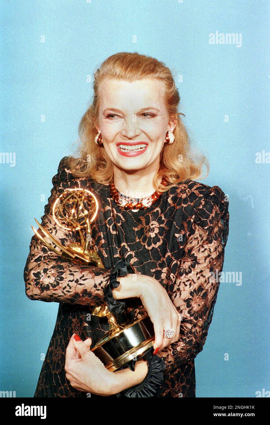 Actress Gena Rowlands poses with her award at the 39th Annual Primetime ...