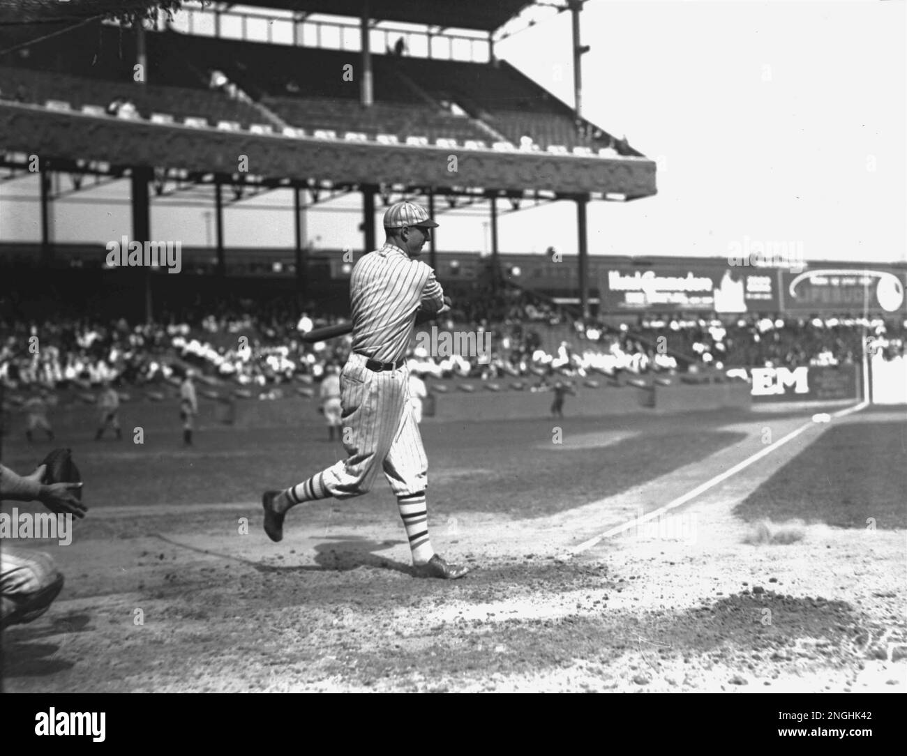 George "Highpockets" Kelly, New York Giants first baseman, at bat, 1922 ...