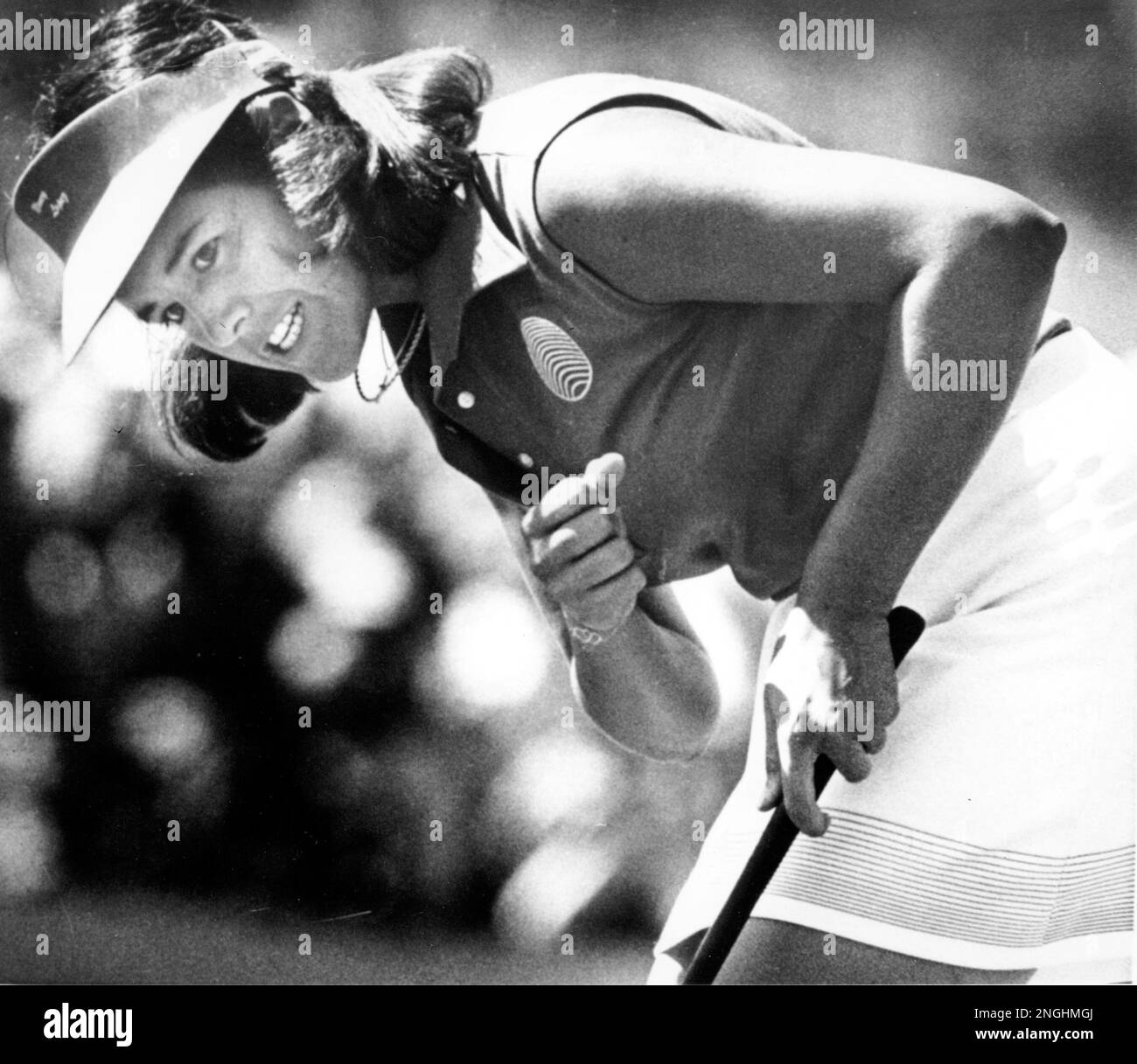 Nancy Lopez clenches her fist and breaks into a big smile as she ...