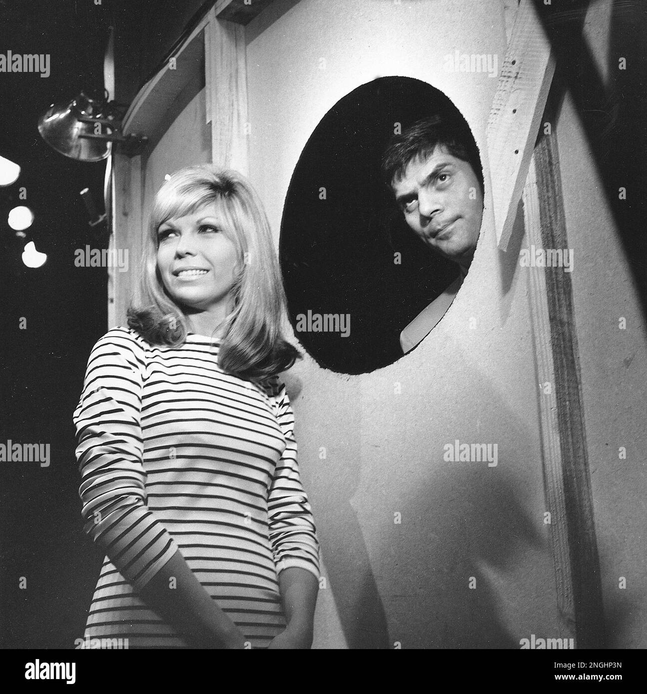 American singer Nancy Sinatra is pictured during rehearsal with TV ...