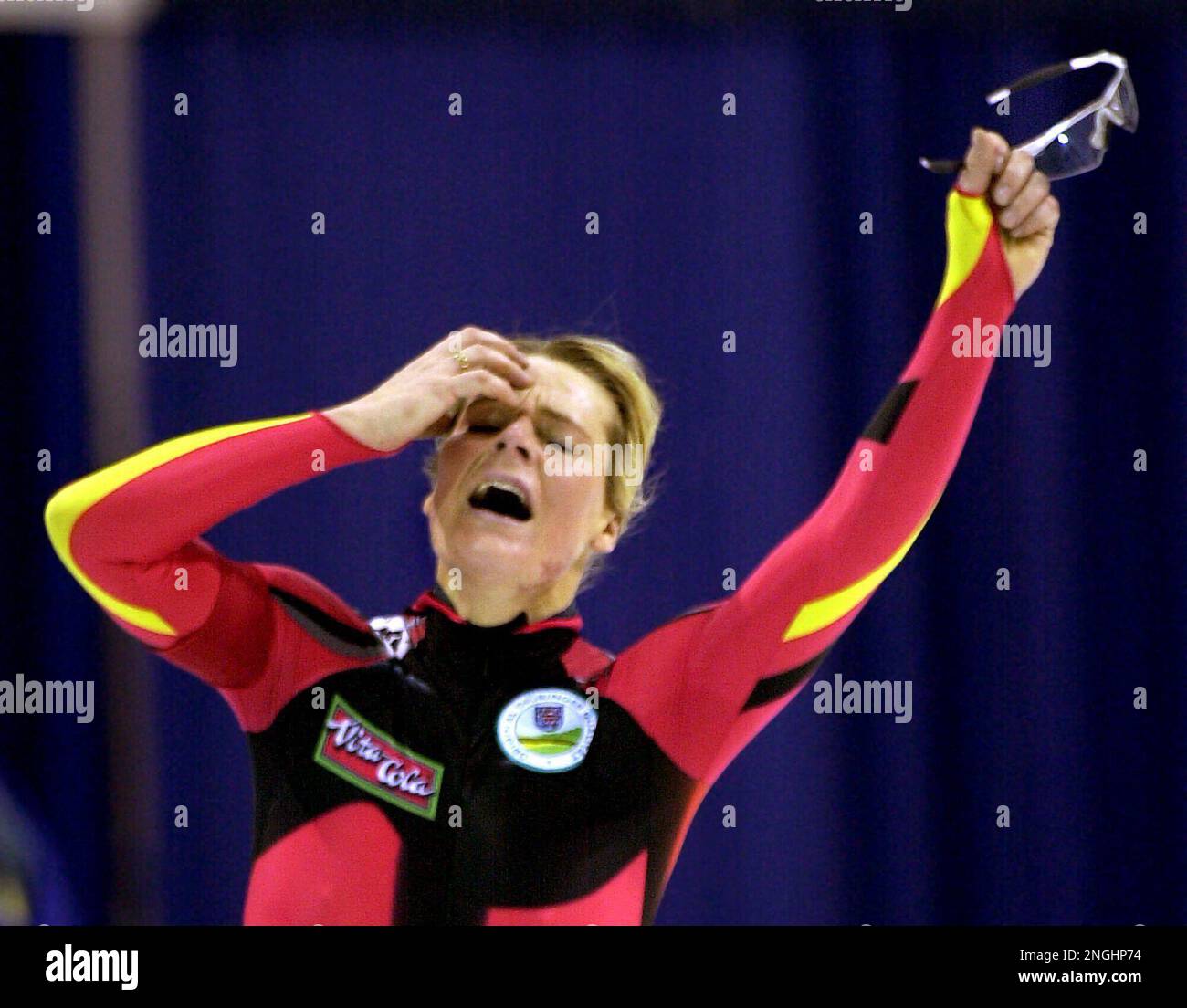 Germany's Gunda Niemann-Stirnemann reacts to setting a new world record ...
