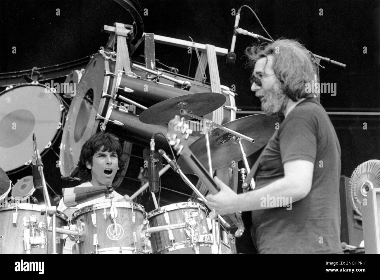 The Grateful Dead open up the final day of the US Festival in San ...