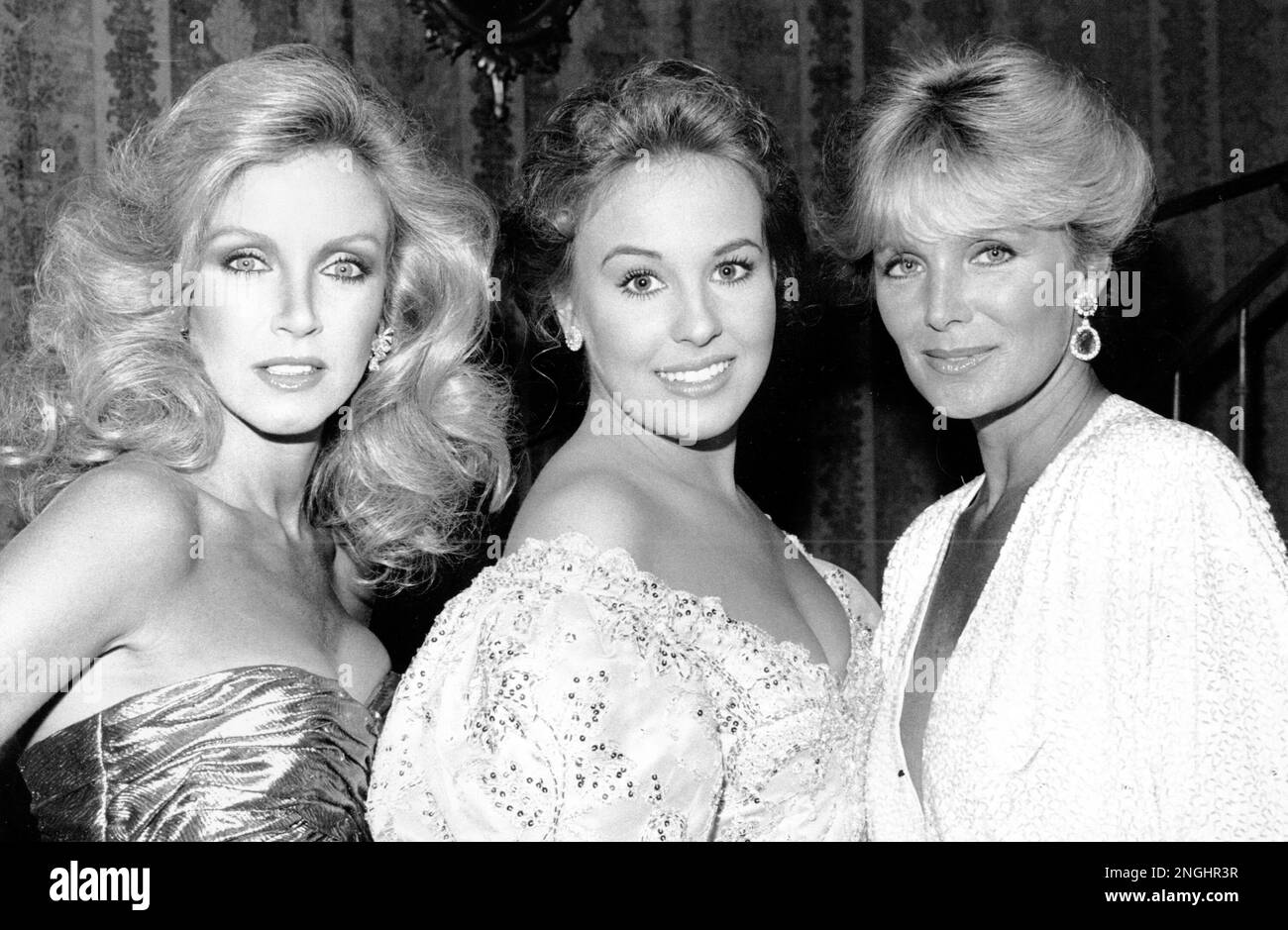 Actresses Donna Mills, left, Genie Francis and Linda Evans pose ...