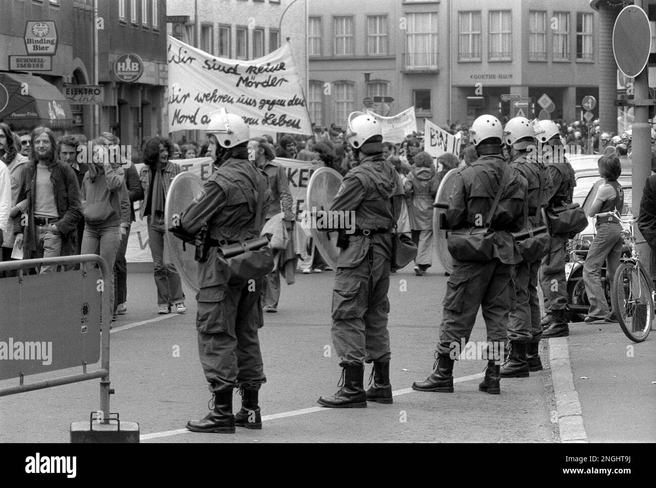 Demonstration am 22. Mai 1976 in Frankfurt am Main, fuer die ...