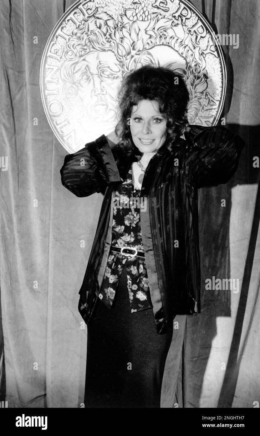 Actress Ann Wedgeworth poses at Sardi's restaurant following the 32nd ...