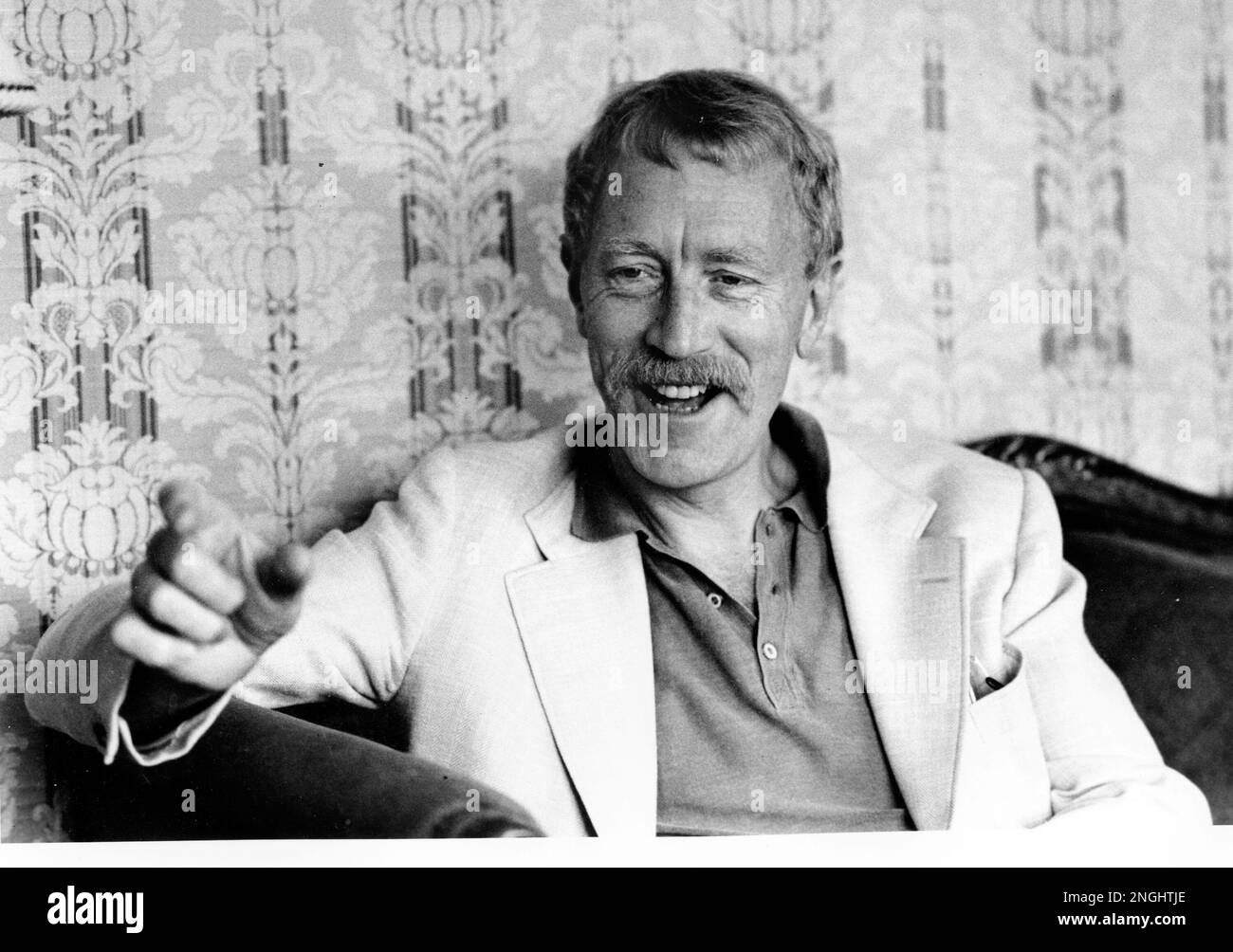 Swedish-born actor Max Von Sydow poses in Los Angeles on Oct. 2, 1982 ...