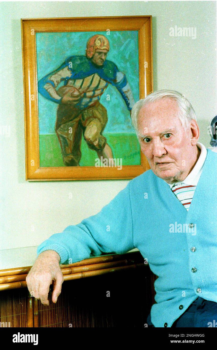 This is an Oct. 1987 photo of former football running back Red Grange ...