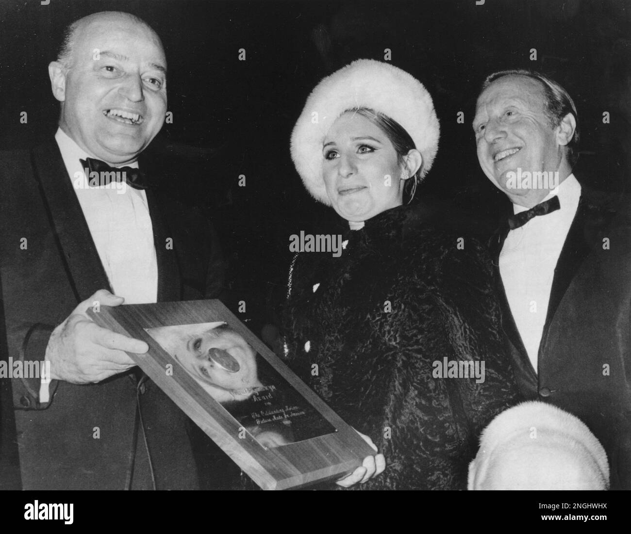 San Francisco Mayor Joseph L. Alioto, left, presents the Samuel Goldwyn ...