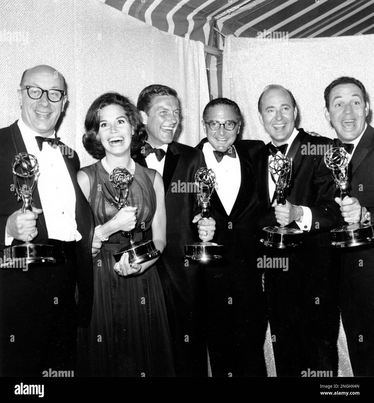 Participants in the television comedy series "The Dick Van Dyke Show ...