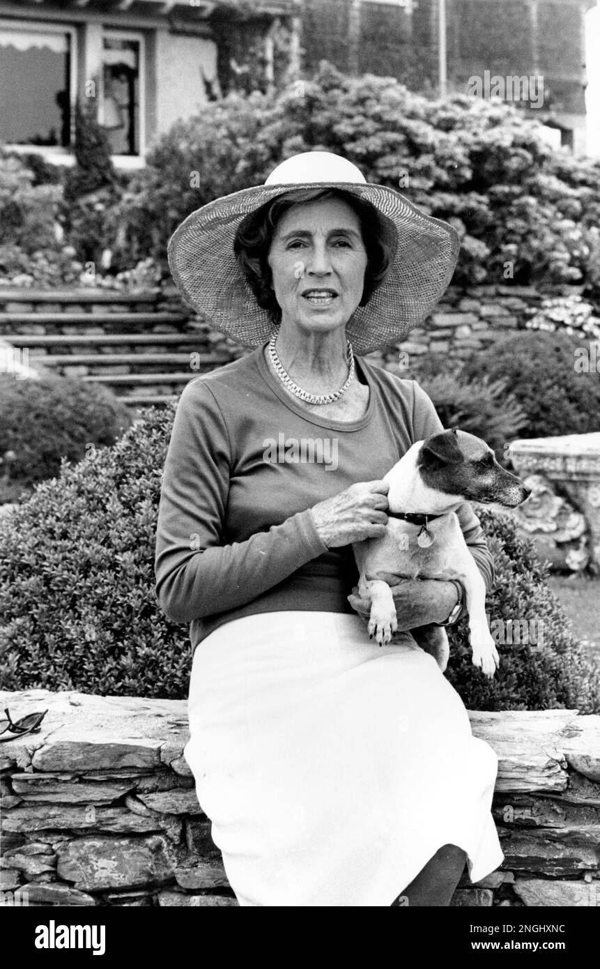 Janet Lee Auchincloss, mother of Jacqueline Kennedy, is photographed ...