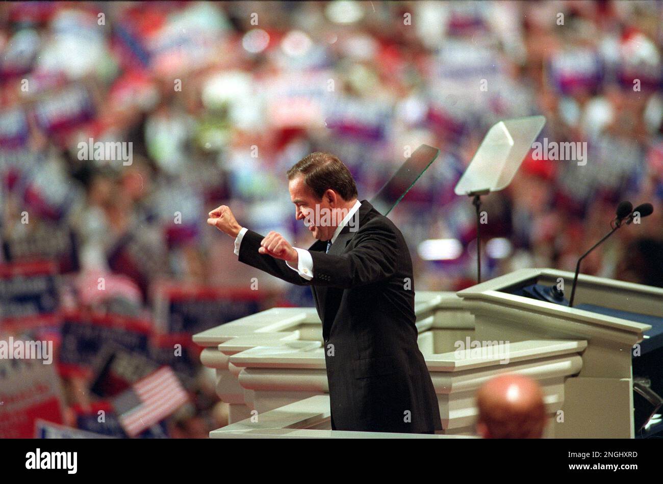 Patrick Buchanan acknowledges the cheers from the crowd during the ...