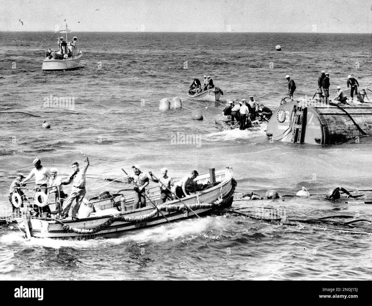 Navy shipmen fail at their first attempt to salvage the sunken USS ...