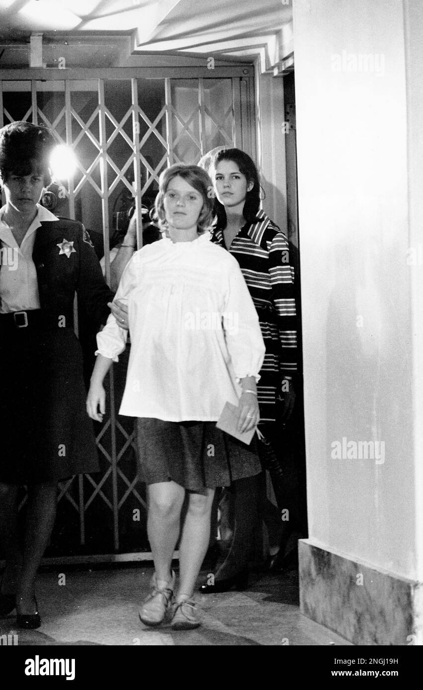 Linda Kasabian, foreground, 20, and Leslie Van Houten, 19, leave a Los ...