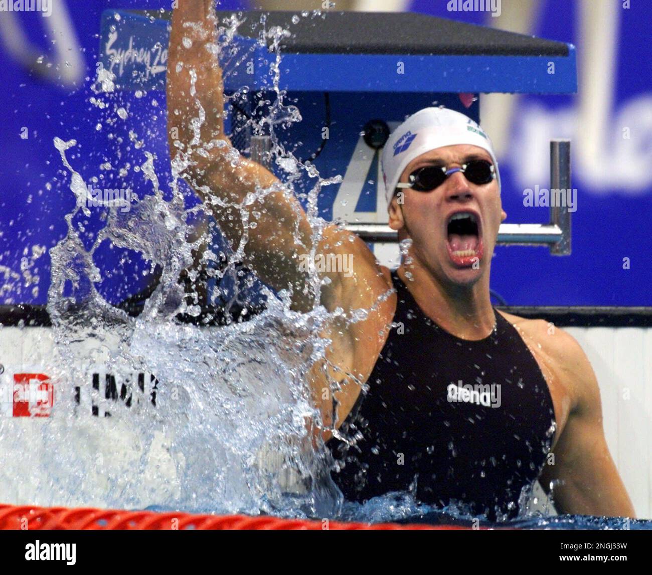 Italian swimmer Domenico Fioravanti celebrates after winning the gold ...