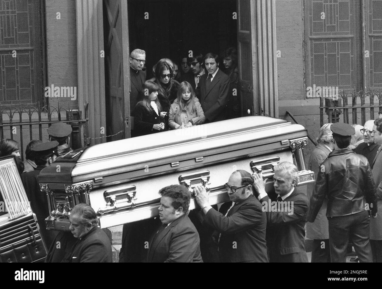 This photo shows the casket of Brooklyn gangster and racketeer Joey ...